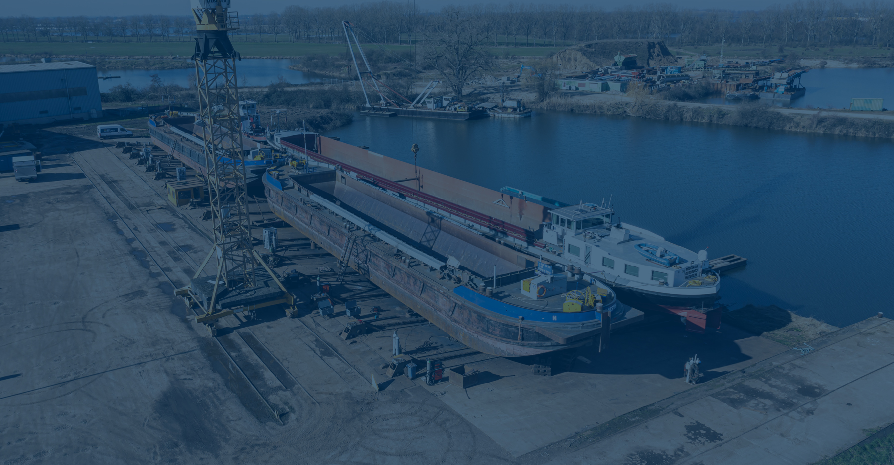 Home | Scheepswerf Maasbracht | Scheepswerf en machinefabriek